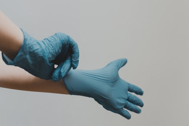 How to Take Off Disposable Gloves